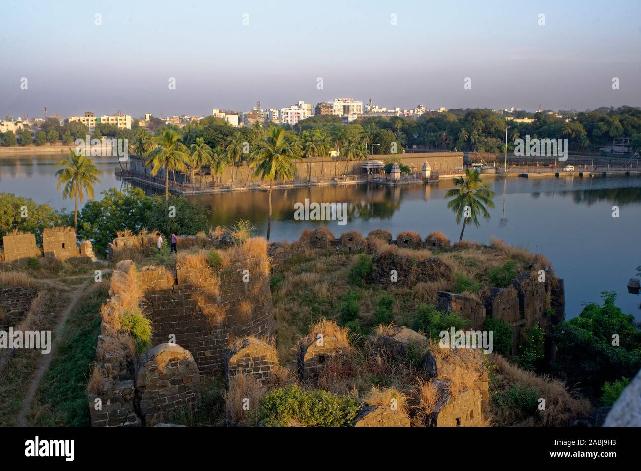 View of Solapur fort and Shri.Siddheshwar Temple Stock Photo - Alamy