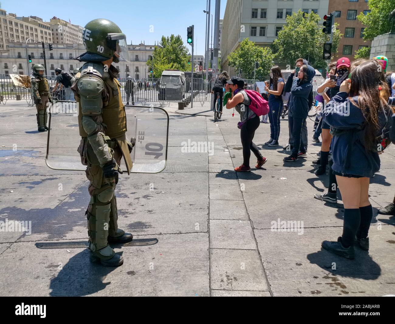 Young people arguing historical hi-res stock photography and images - Alamy