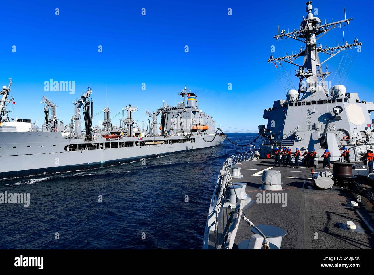 Uss pinckney ddg 91 hi-res stock photography and images - Alamy