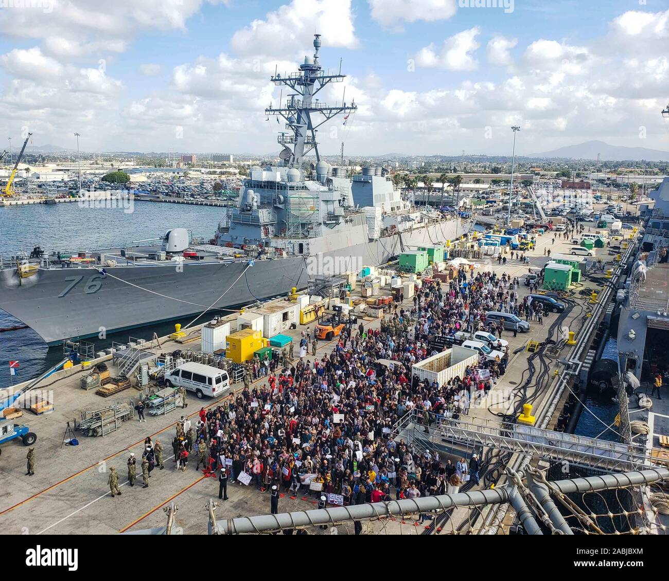 191127-N-NG710-1098 SAN DIEGO (Nov. 27, 2019) Friends and family ...