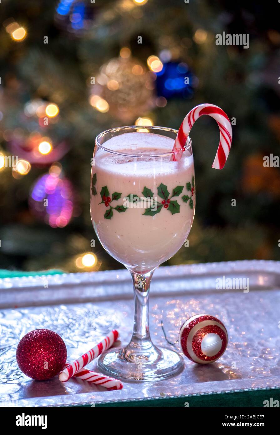 Silver candy tray hi-res stock photography and images - Alamy