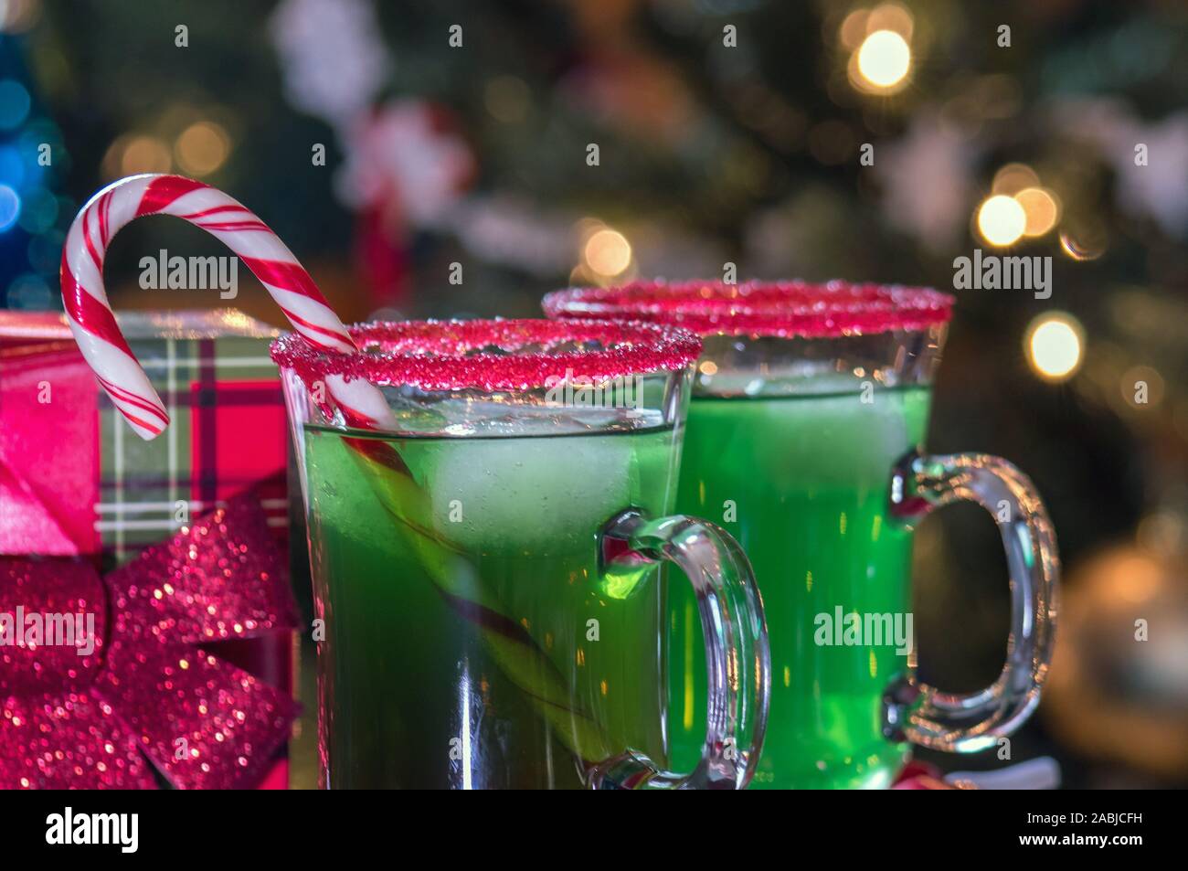 Delicious, festive holiday drinks are fit for a grinch, or your ...