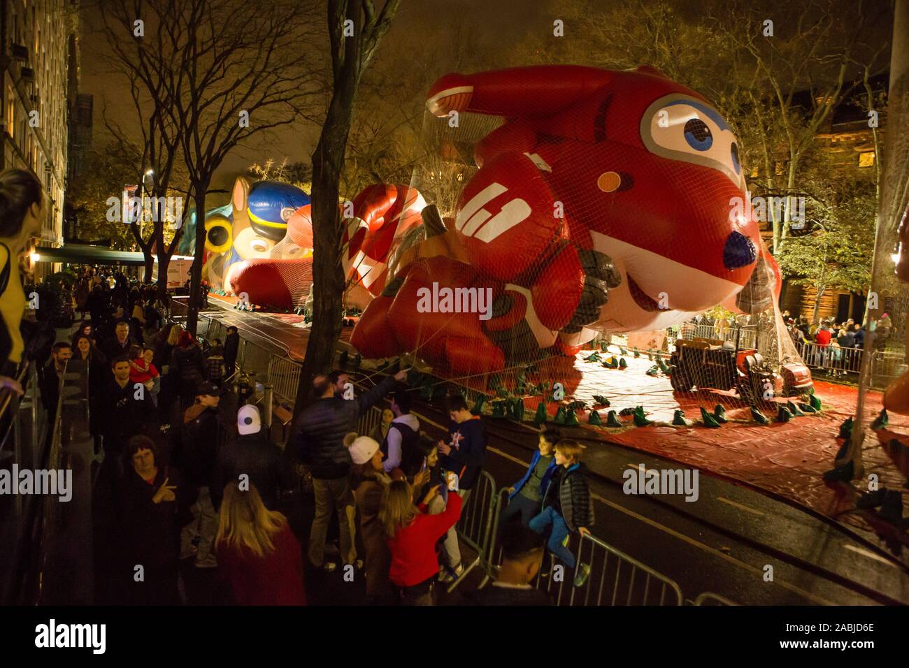 Mighty morphin power ranger hi-res stock photography and images - Alamy