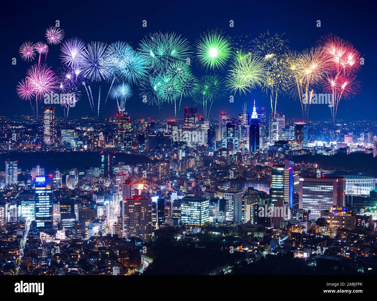 Famous fireworks tokyo hi-res stock photography and images - Alamy