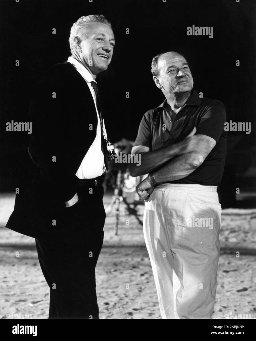 Director NICHOLAS RAY visited by Director ANTHONY MANN on set candid ...