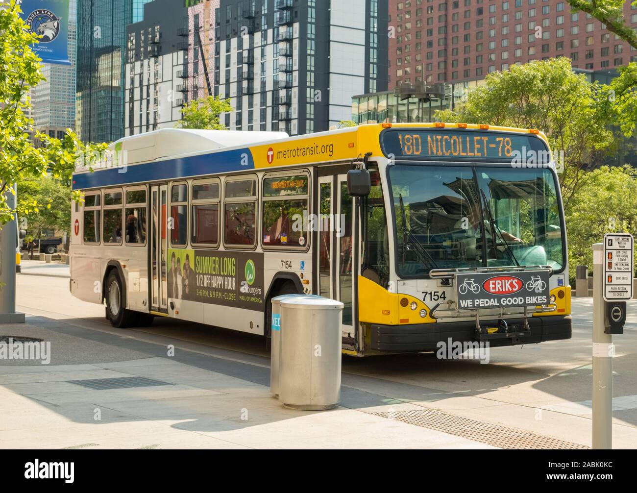 MINNEAPOLIS, USA, - AUGUST, 9, 2019: A local bus in Downtown ...