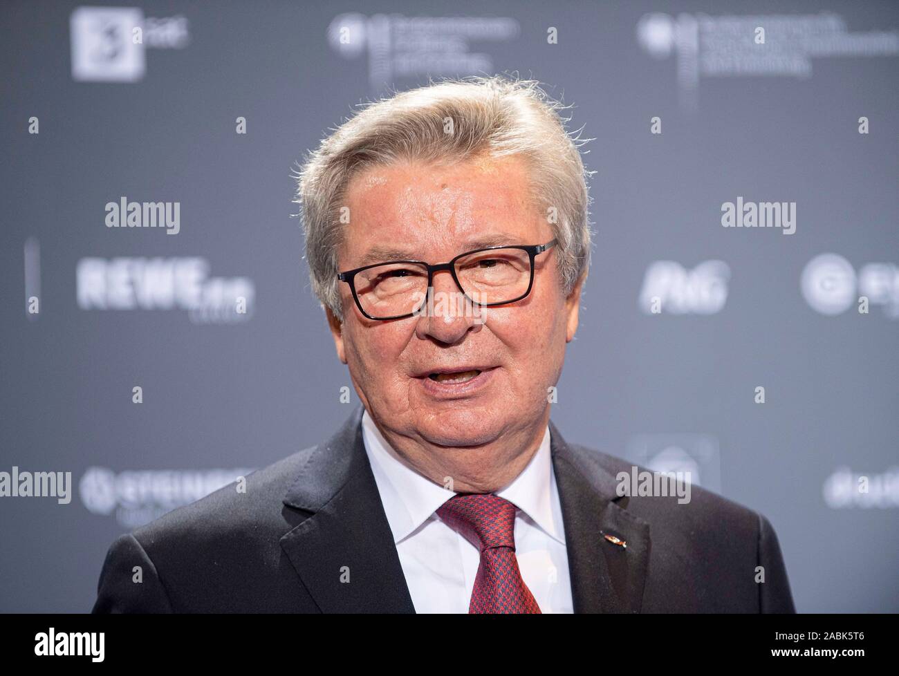 Klaus FISCHER (GER, owner of the fischer group of companies) Awarding ...