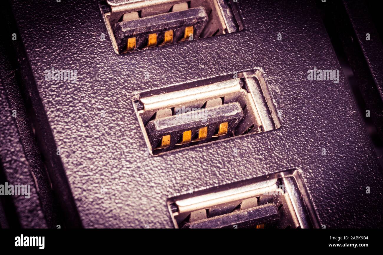 Multiple connector ports hi-res stock photography and images - Alamy