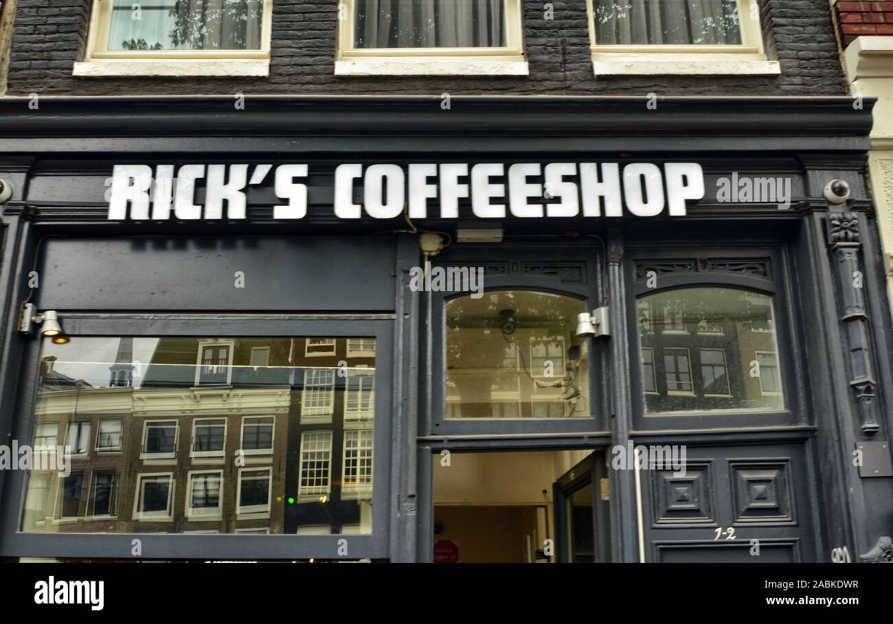 Showcase of weed hi-res stock photography and images - Alamy