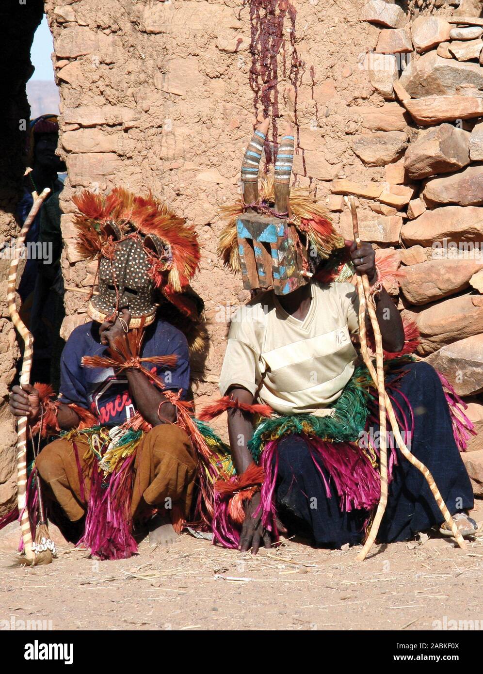 Dogon mask antelope hi-res stock photography and images - Alamy