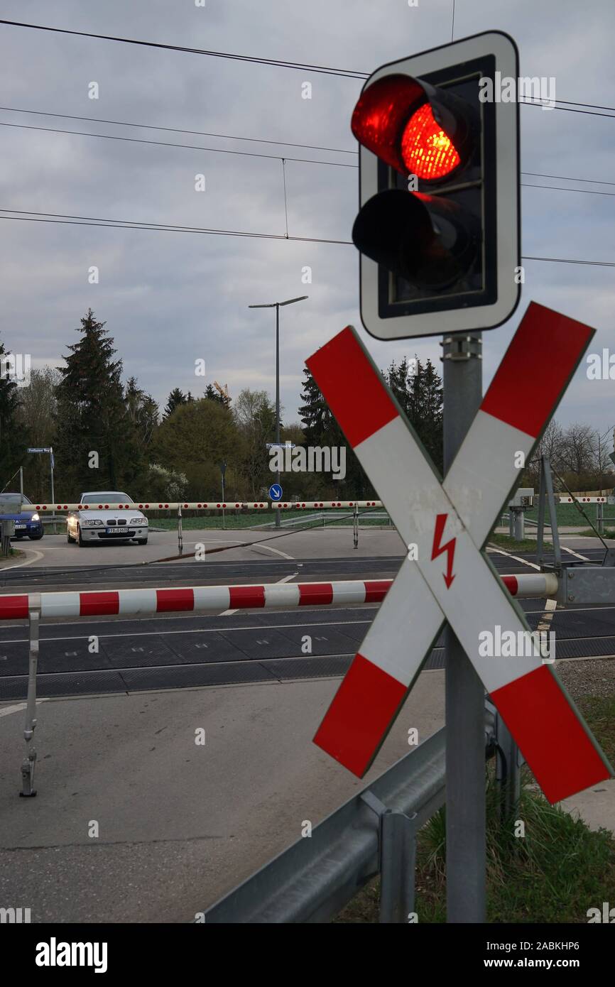 Closed level crossing at Germeringer Weg in Aubing / Freiham in the ...