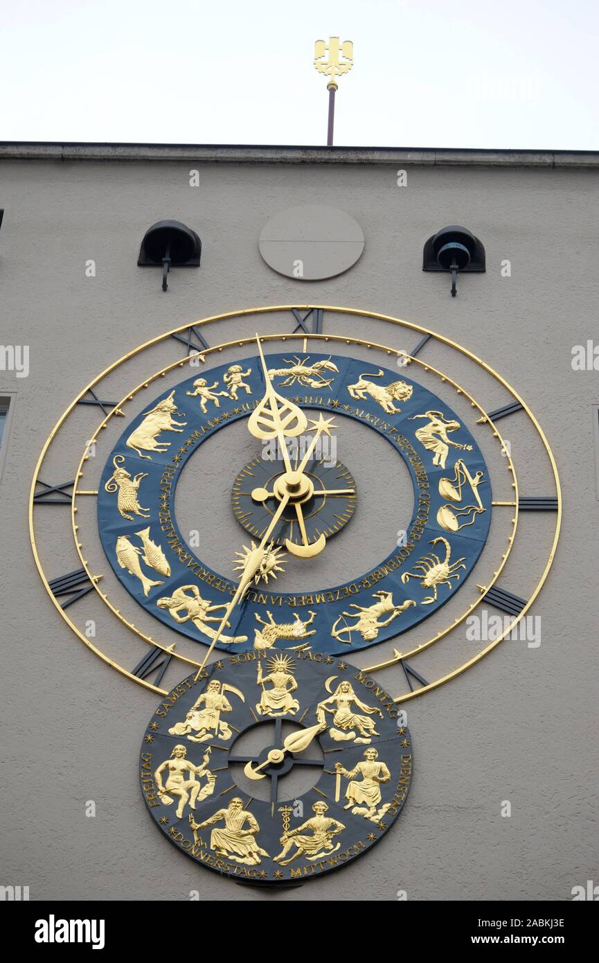 Astronomy deutsches museum munich hi-res stock photography and images ...