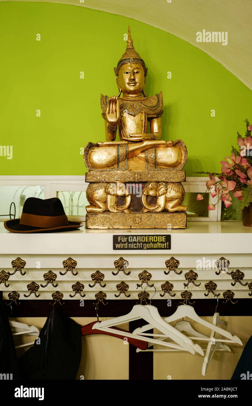 The long-established Cafe Belstner in the old town of Landshut closes ...