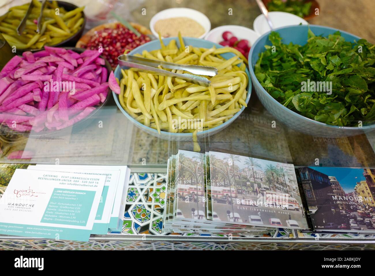 Dine at the Lebanese snack bar "BeirutBeirut" in Valleystrasse 28 in ...