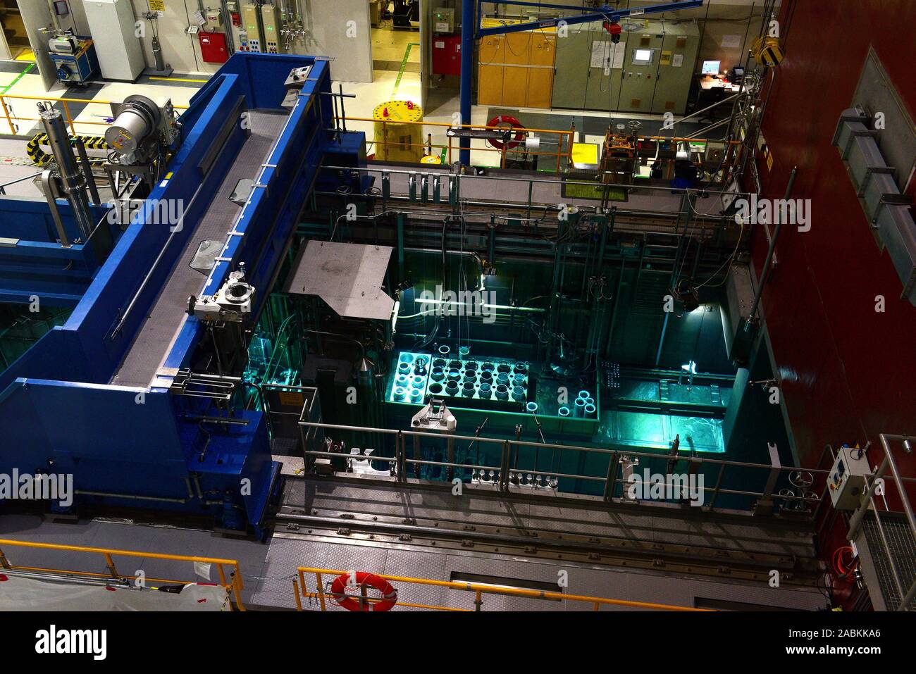 Nuclear reactor garching hi-res stock photography and images - Alamy