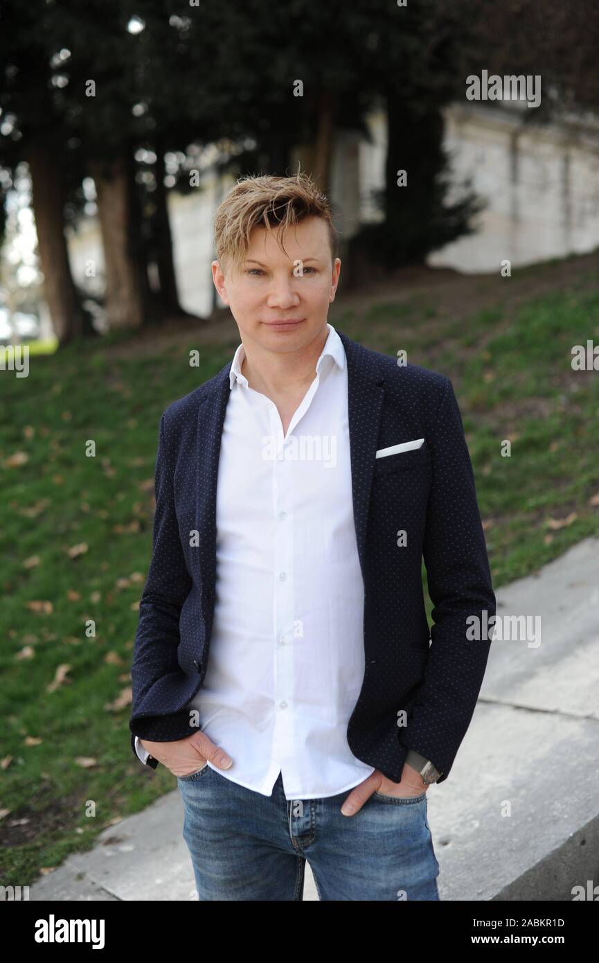 Kolonko hi-res stock photography and images - Alamy