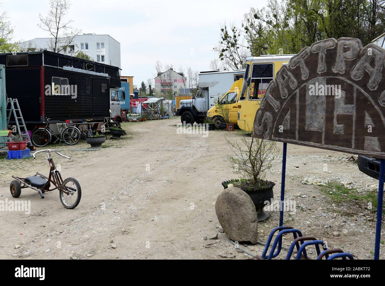 The "Wagenburg" "Stattpark Olga" at its new location in the ...