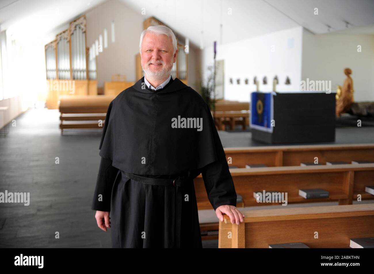Father matthew hi-res stock photography and images - Alamy