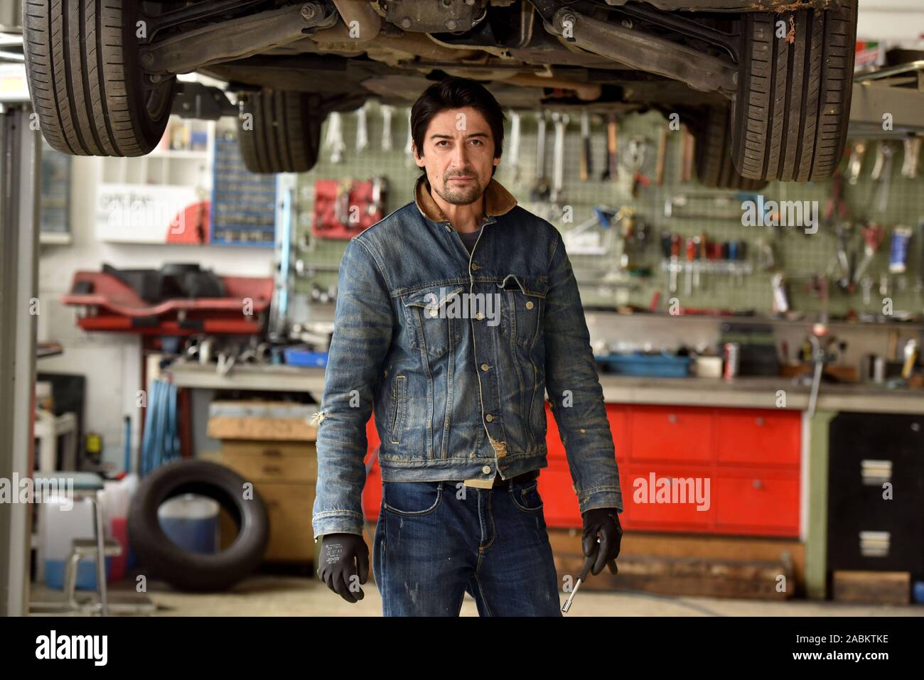Actor Adrian Can in his brother's garage at Stahlgrubering in Munich ...