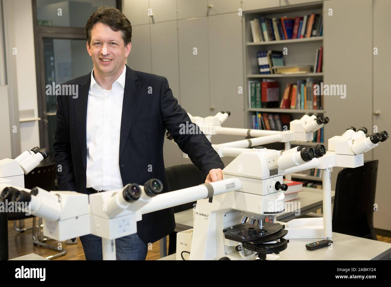 Professor Armin Giese at the Center for Neuropathology and Prion ...