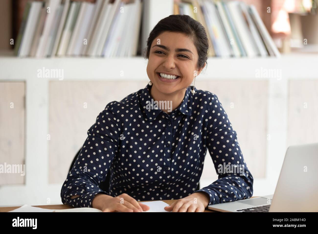 Indian college campus hi-res stock photography and images - Alamy