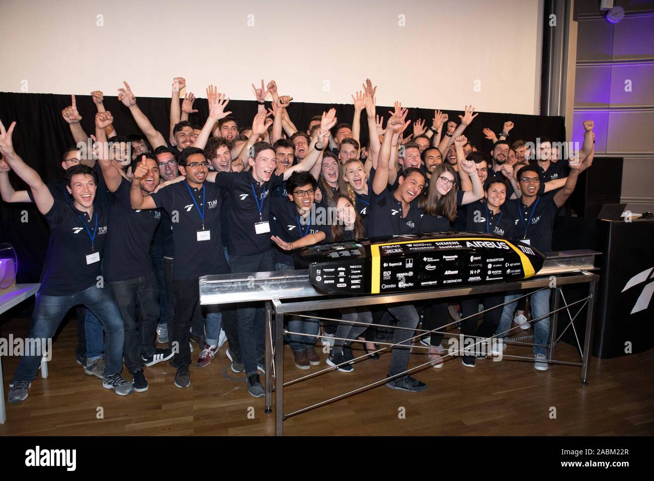 Presentation of the fourth prototype of the hyperloop of the TUM in the ...