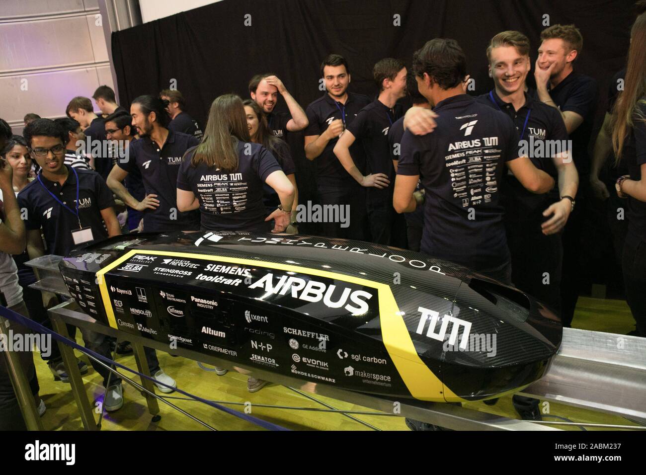 Presentation of the fourth prototype of the hyperloop of the TUM in the ...