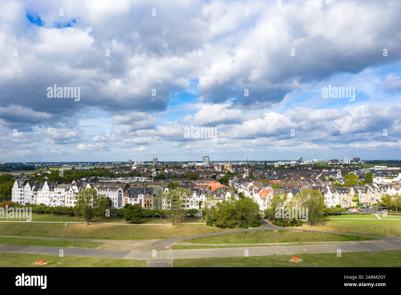 Duesseldorf oberkassel hi-res stock photography and images - Alamy