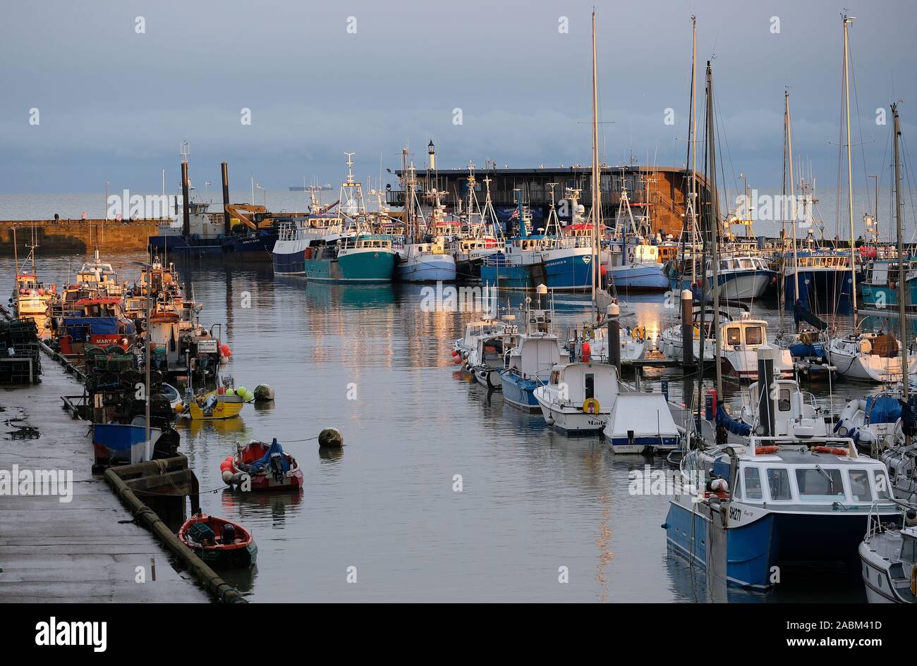 Bridlington bay fish hi-res stock photography and images - Alamy