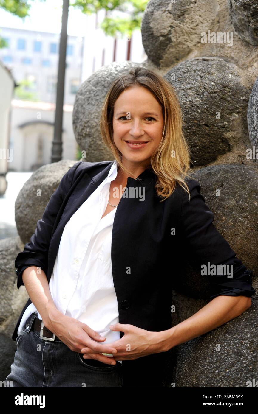 Lisa bitter hi-res stock photography and images - Alamy