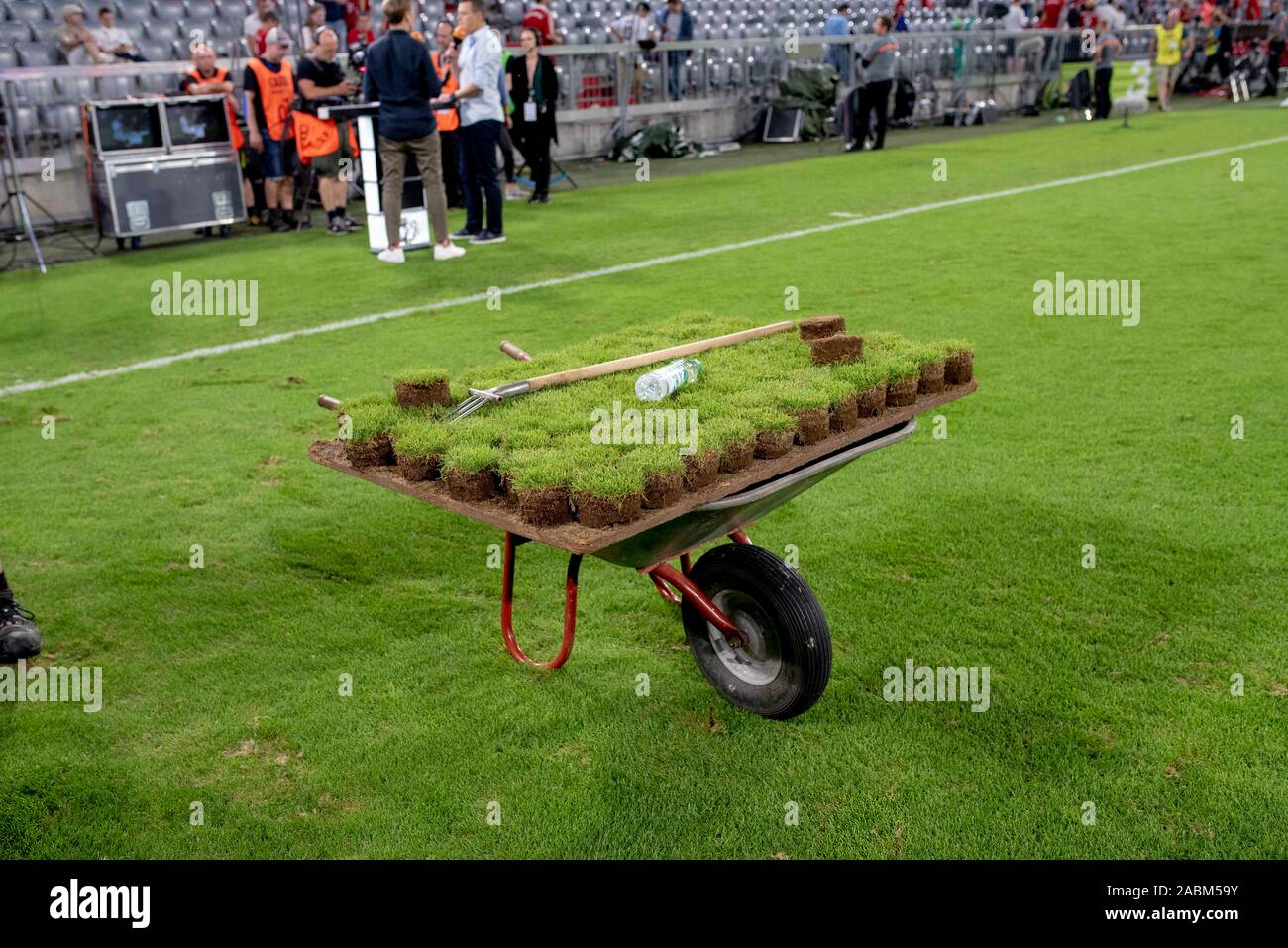 Cleaning stadium field hi-res stock photography and images - Alamy