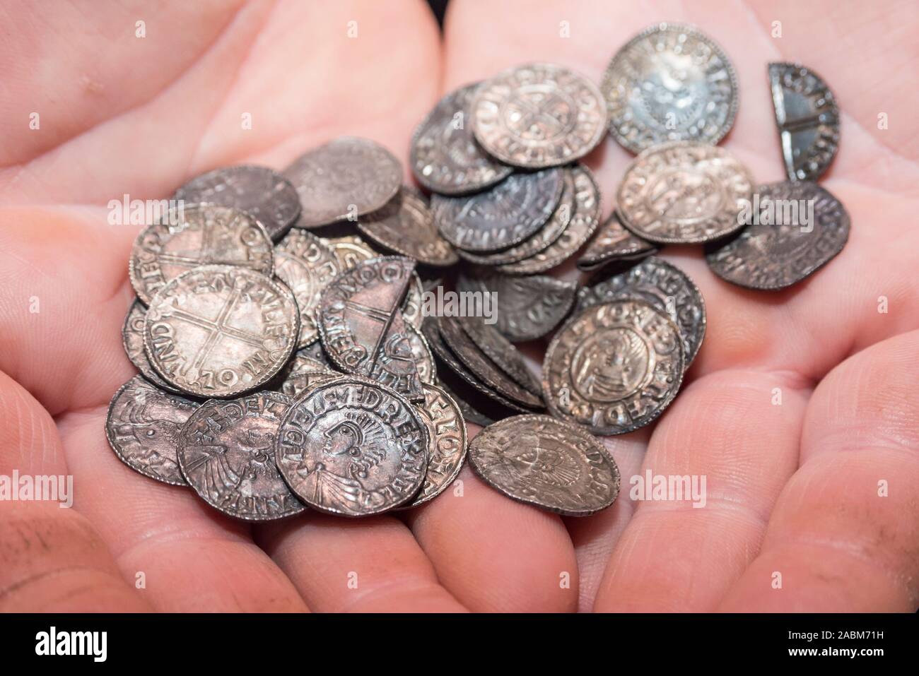 Anglo saxon coins hi-res stock photography and images - Alamy