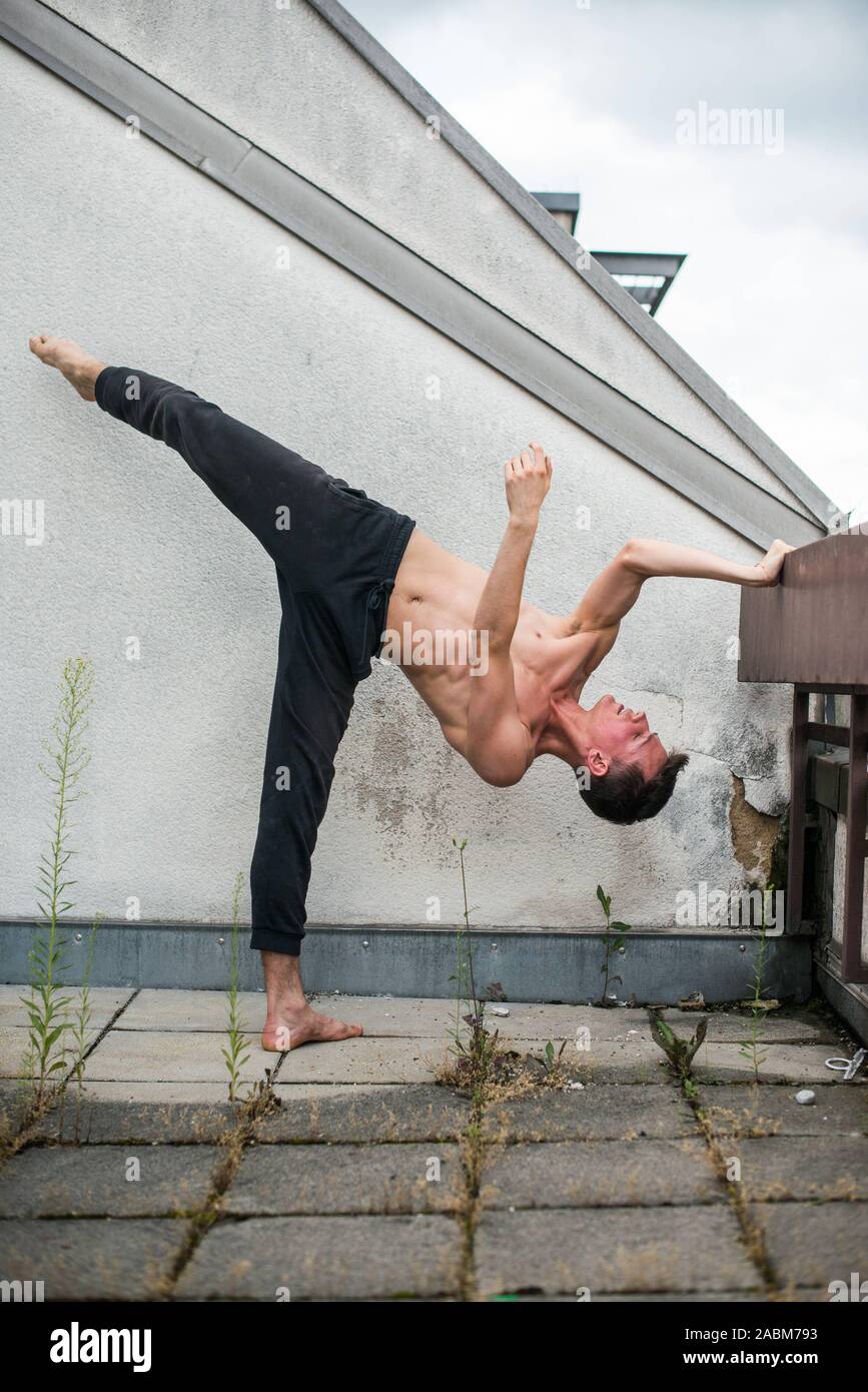 The ballet dancer Luca Driesang in Munich. [automated translation ...