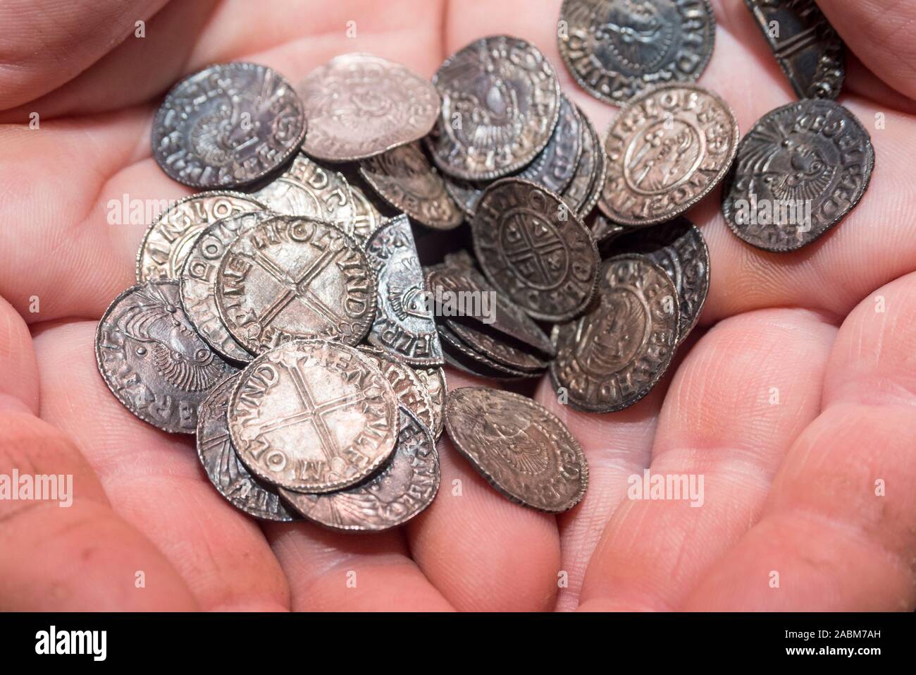 Anglo saxon coins hi-res stock photography and images - Alamy