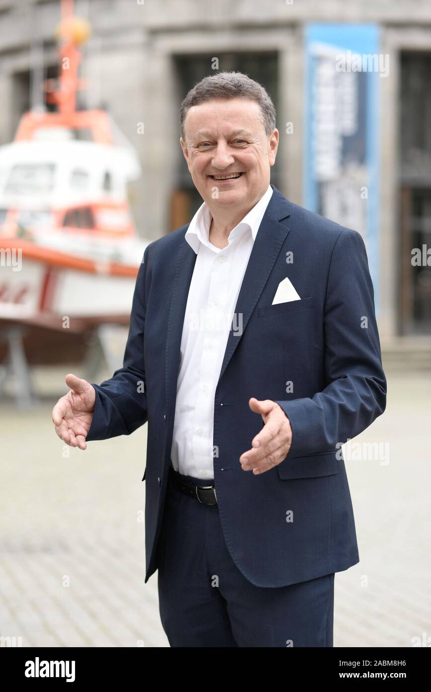 Wolfgang heckl hi-res stock photography and images - Alamy