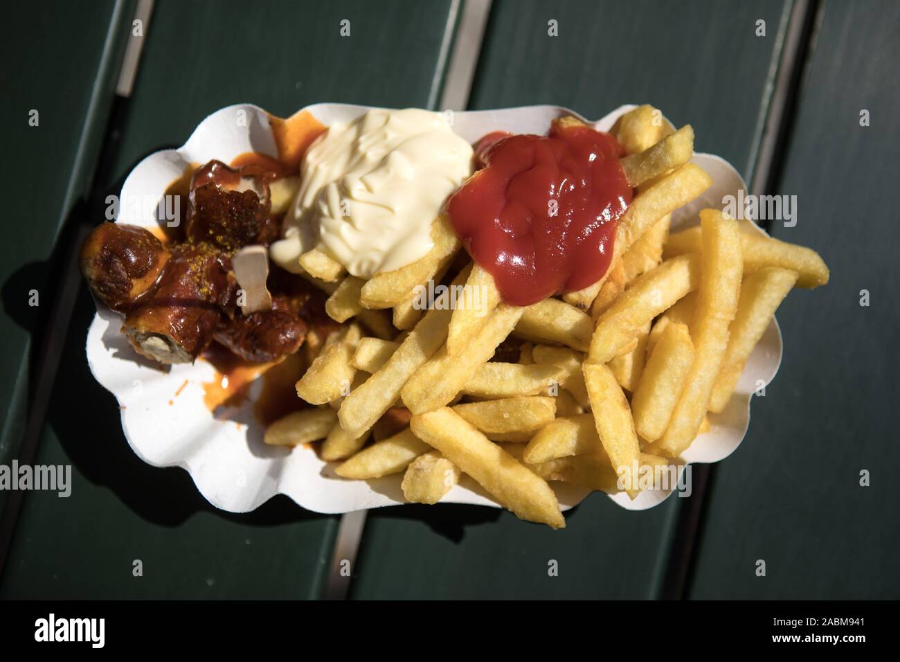 Food available in larger leisure facilities: Here currywurst with chips ...