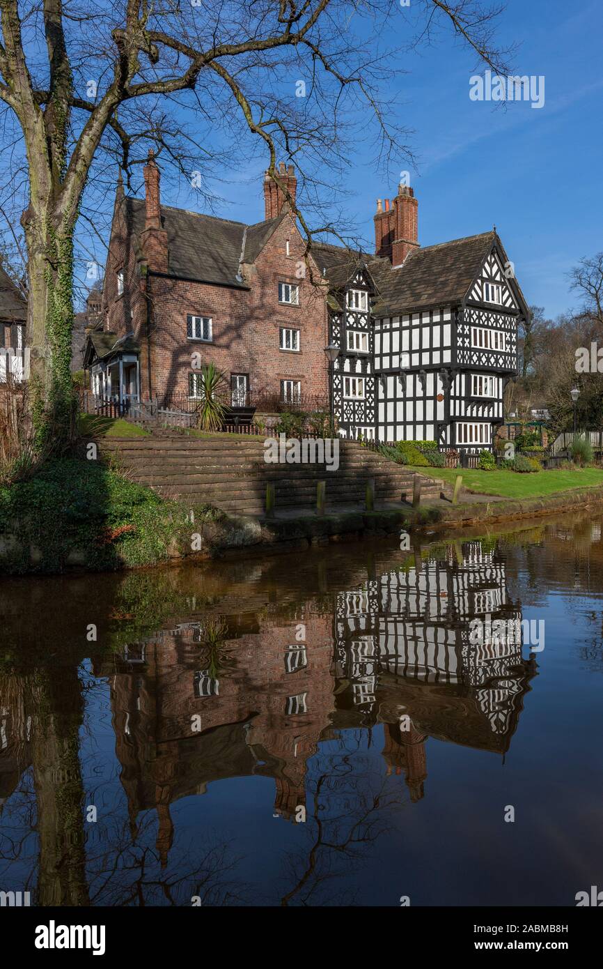Bridgewater canal at worsley hi-res stock photography and images - Alamy