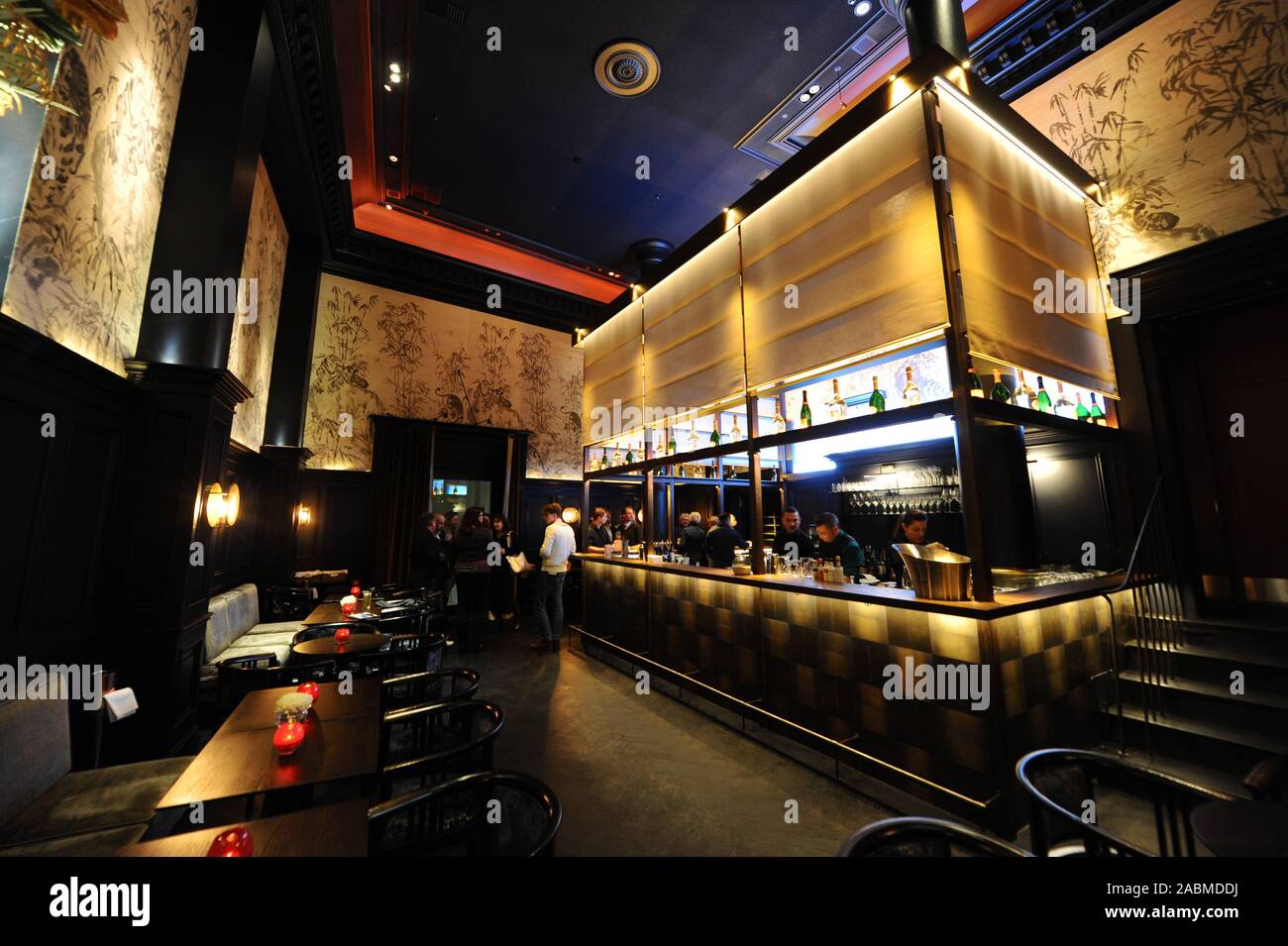 The Japanese-Vietnamese restaurant "Anoki" in the Palais an der Oper ...