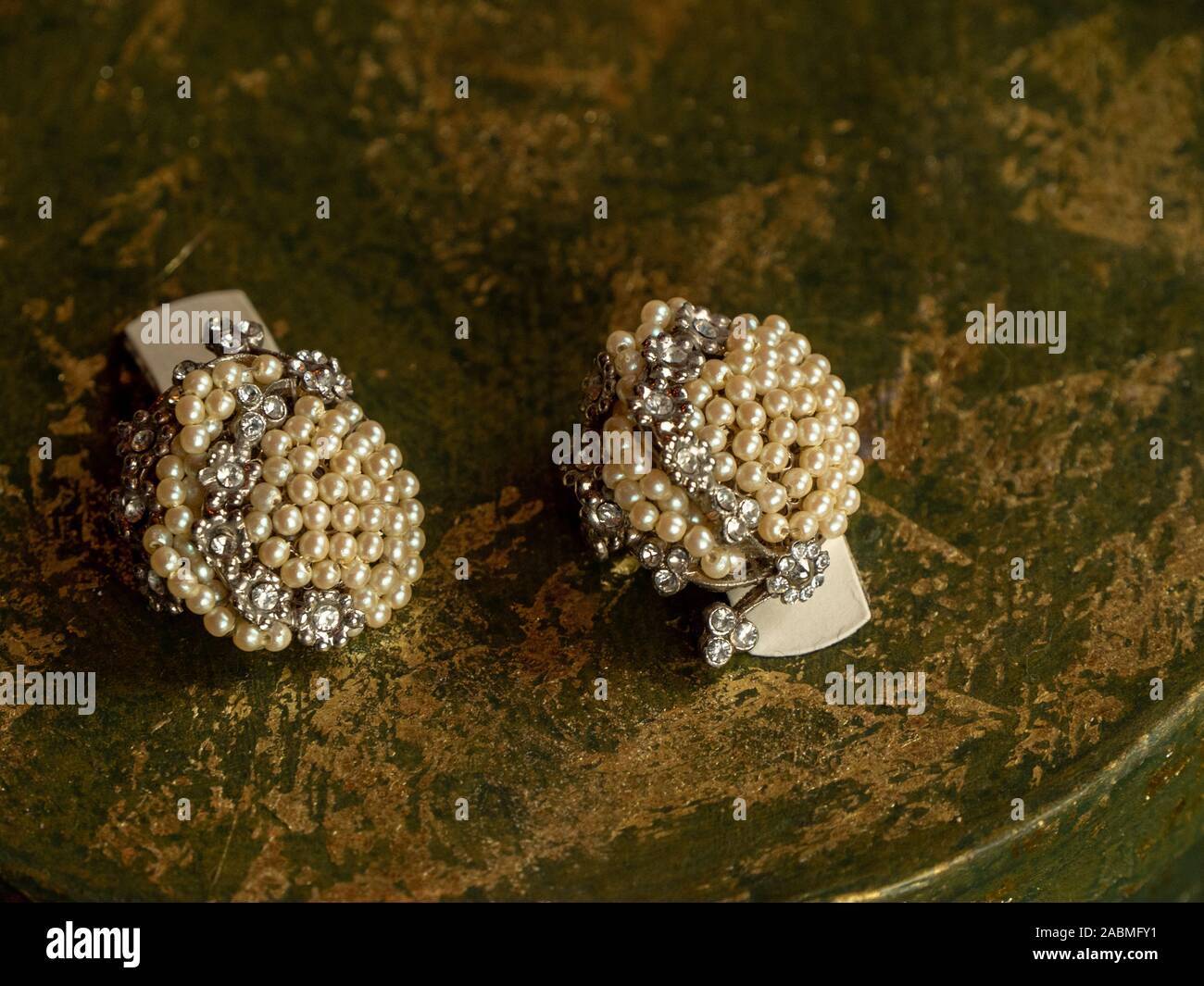 Swarovski rings hi-res stock photography and images - Alamy