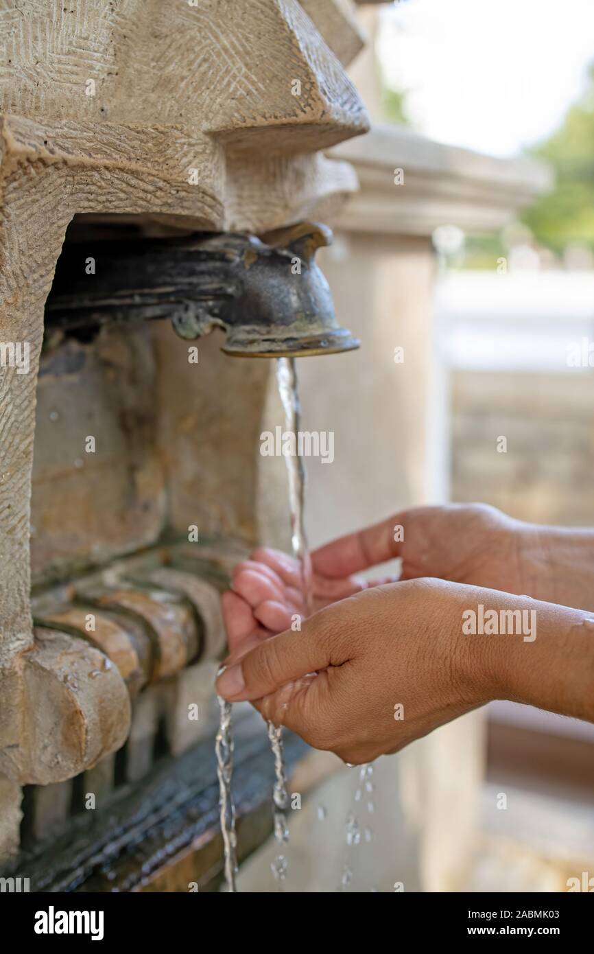 Flow handle hi-res stock photography and images - Alamy