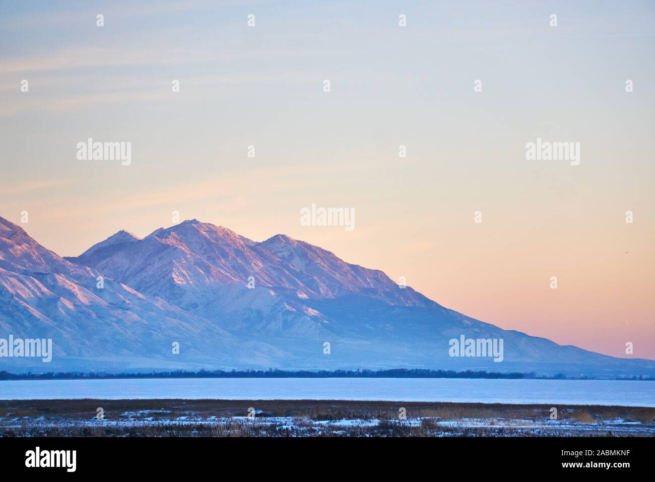 Wasatch mountains sunset utah hi-res stock photography and images - Alamy