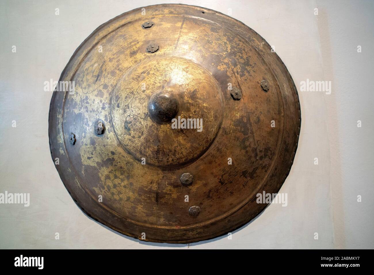Ancient shield hi-res stock photography and images - Alamy