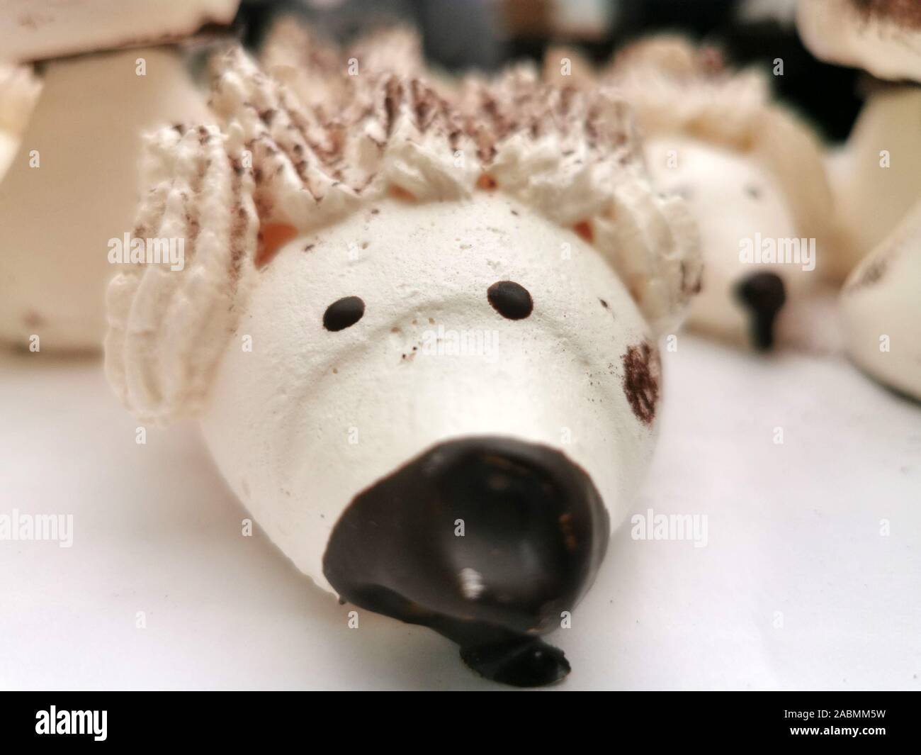 Hedgehog shape hi-res stock photography and images - Alamy