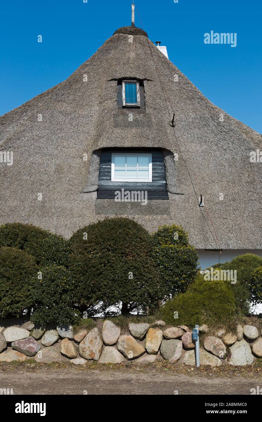 Haus auf sylt hi-res stock photography and images - Alamy