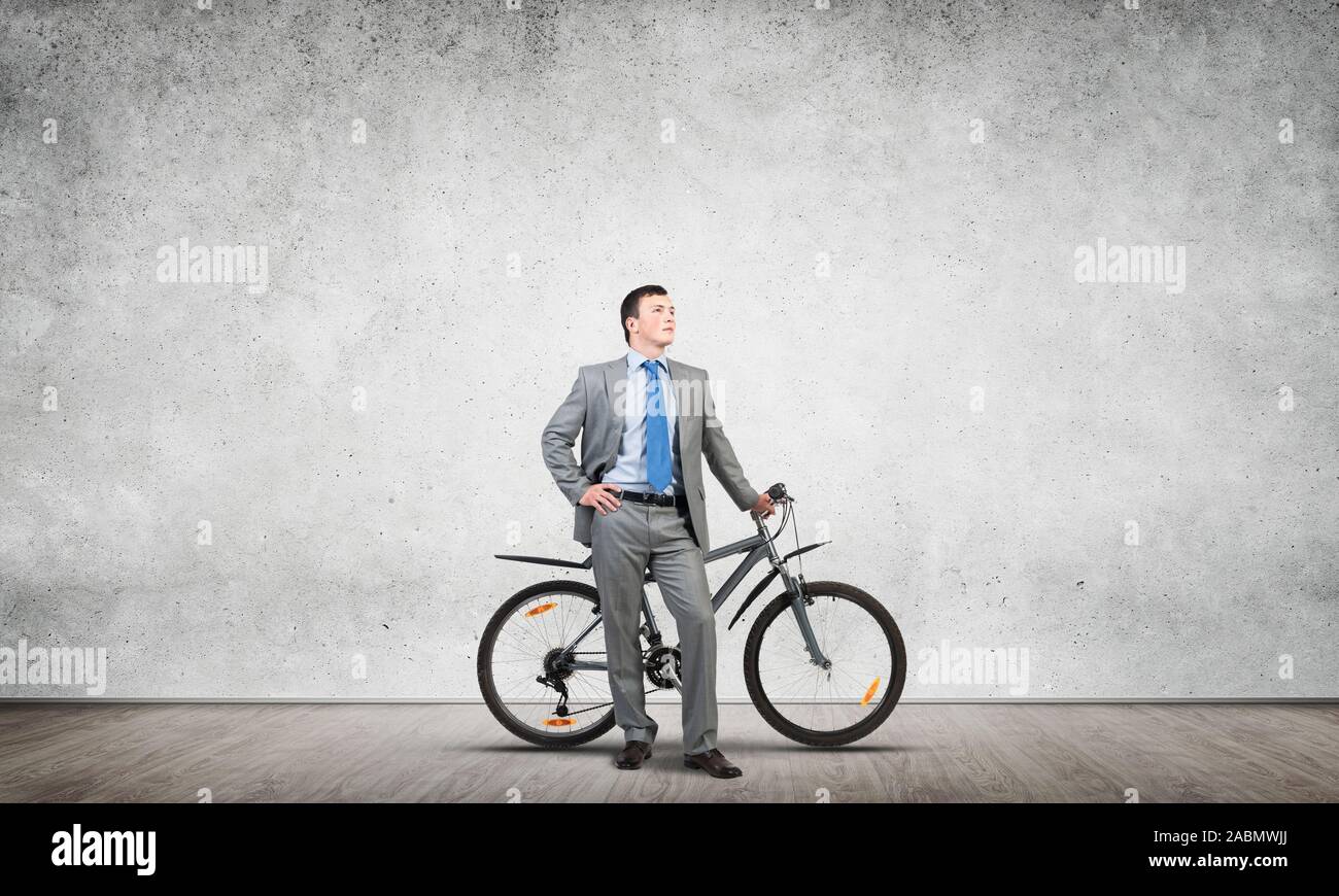 Office manager man wearing business suit Stock Photo - Alamy