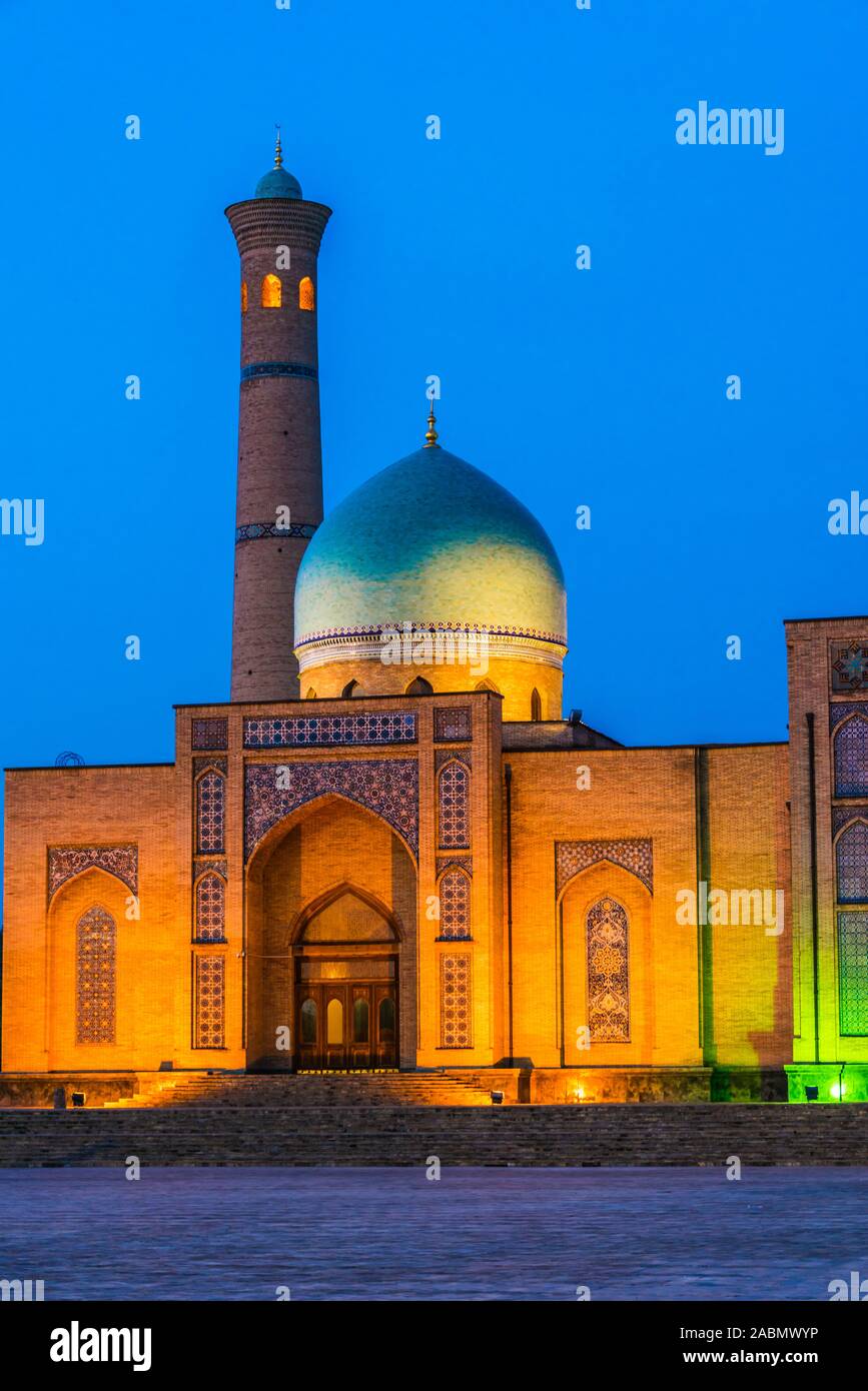 Khast Imam Square, major tourist destination in Tashkent, Uzbekistan ...