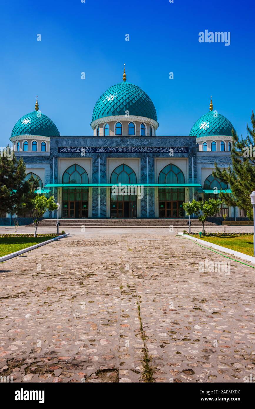 Khoja Ahror Valiy mosque known as the Jama or Dzhuma Mosque in Tashkent ...