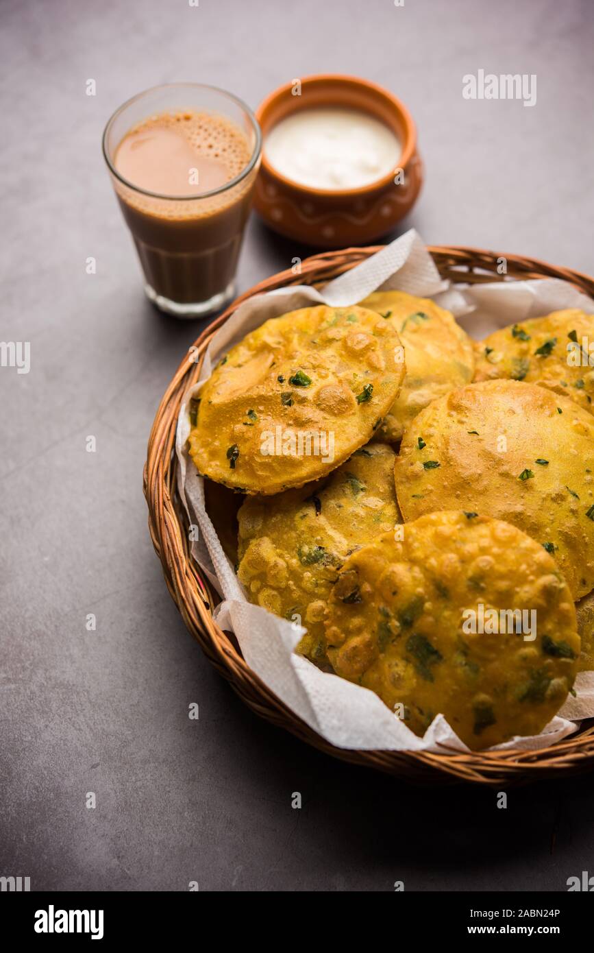 Missed bread hi-res stock photography and images - Alamy