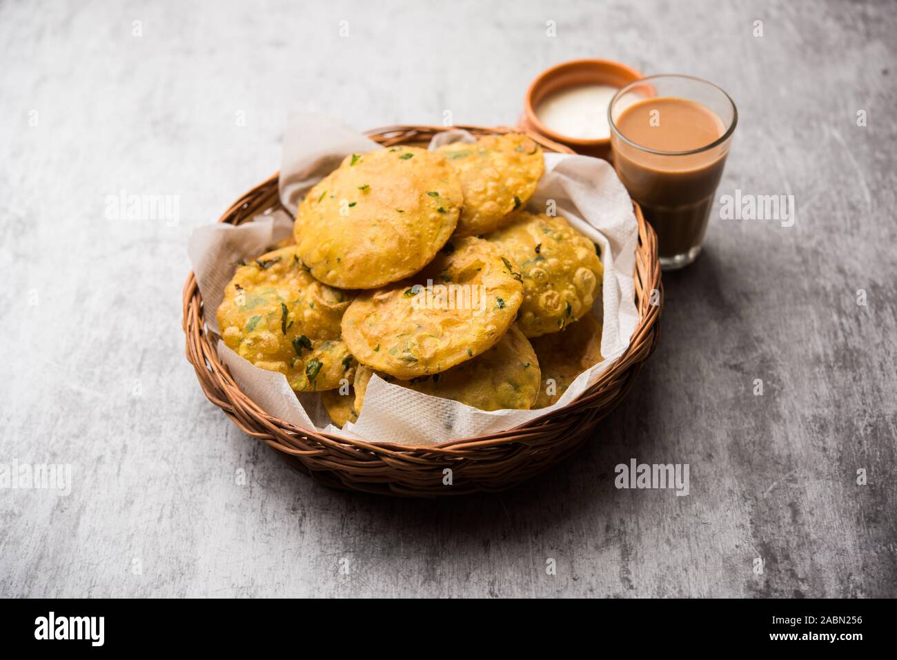Missed bread hi-res stock photography and images - Alamy