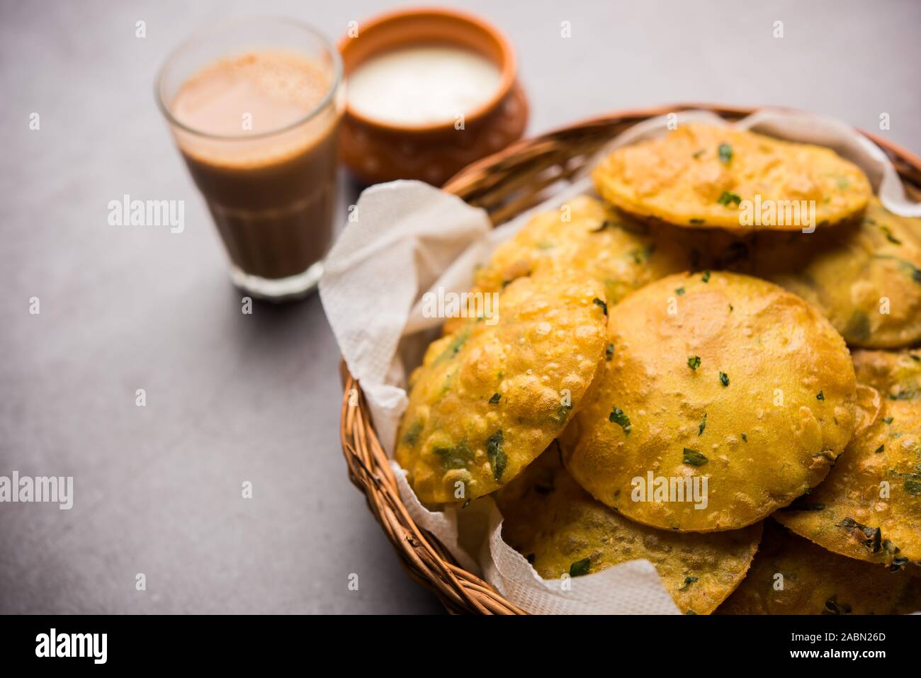 Missed bread hi-res stock photography and images - Alamy